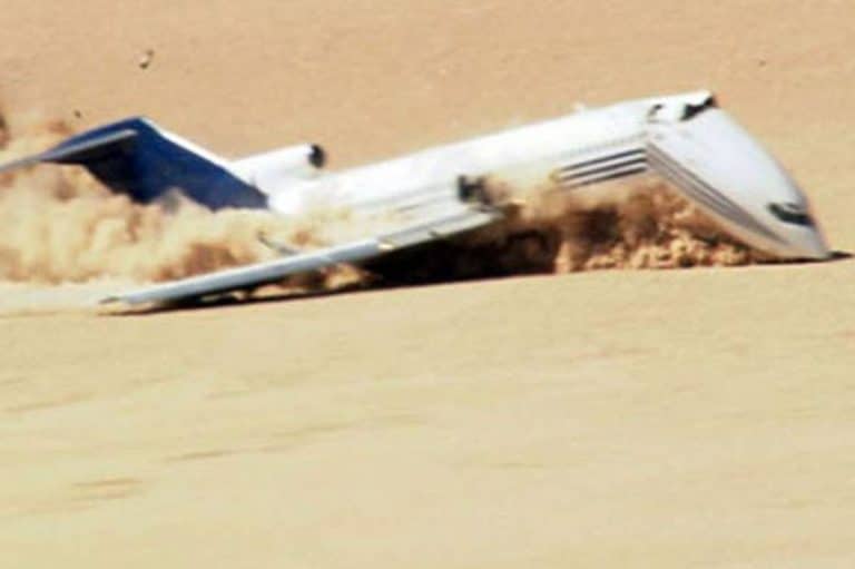 Fear of Landing – Crash in the Desert (Controlled Impact Demonstration)