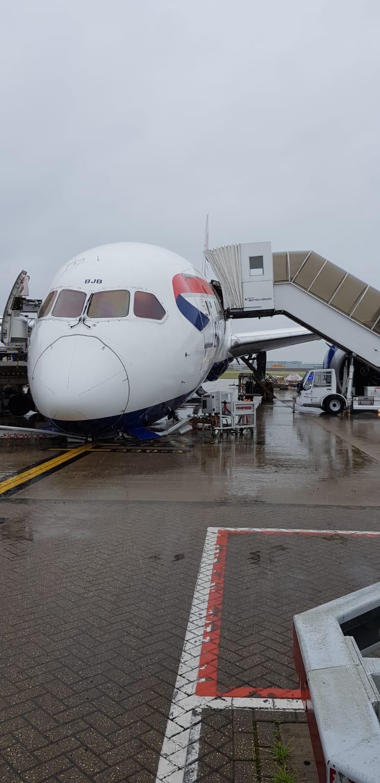 Fear of Landing – BA Boeing 787-8 nosewheel collapse at Heathrow
