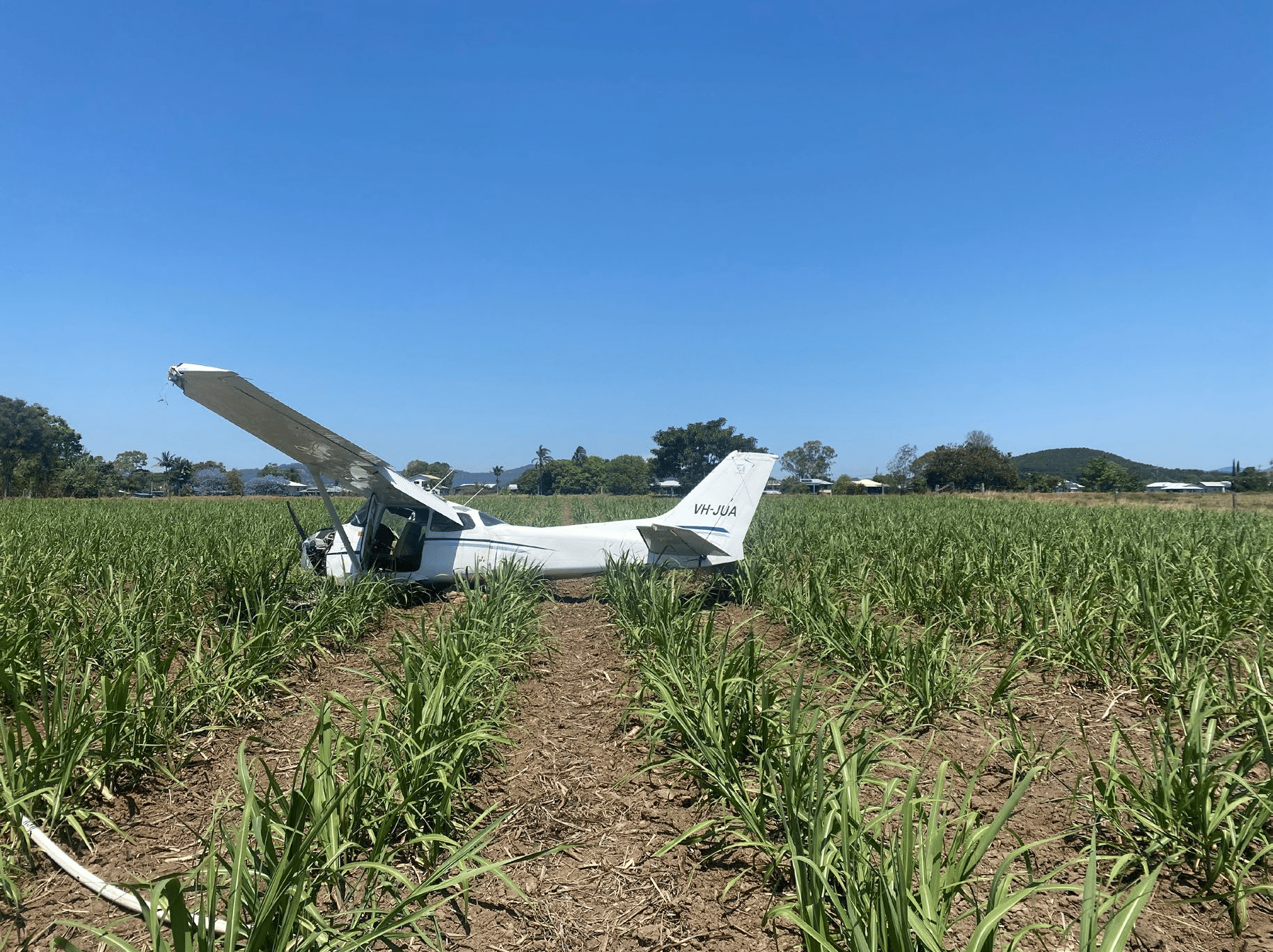 Fear of Landing – Cessna 172M forced landing after go-around in New ...